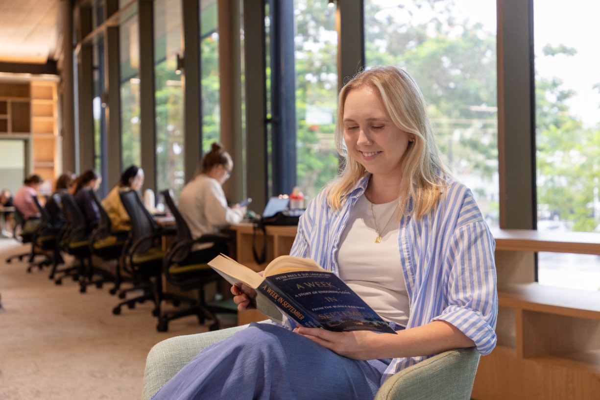 Pretty summer reads: Jenny Han book chat | Brisbane City Council