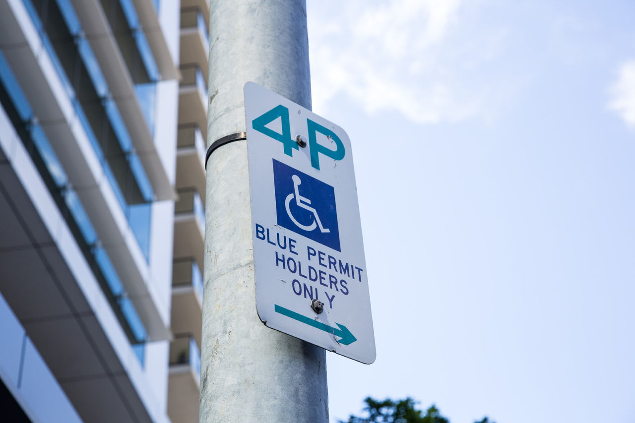 Street parking rules and signs | Brisbane City Council